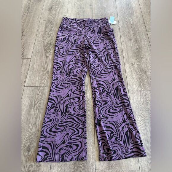 Disney | Pants & Jumpsuits | Disneytim Burton The Nightmare Before ...